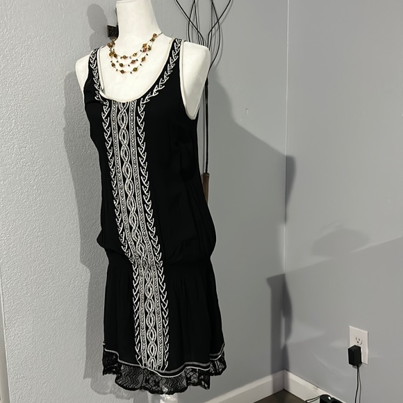 Monoreno | Dresses | Mono Reno Black Tank Flapper Style Dress | Poshmark